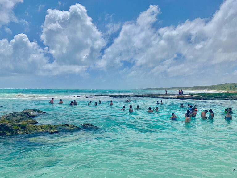 Como visitar Caleta Tankah desde Playa del Carmen